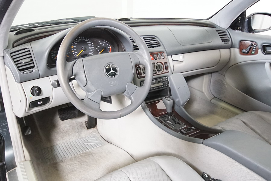 Mercedes CLK 230 Kompressor Elegance Automático, Cuero, Xenón, Techo Solar, PDC x 2. OJO!! Con ...