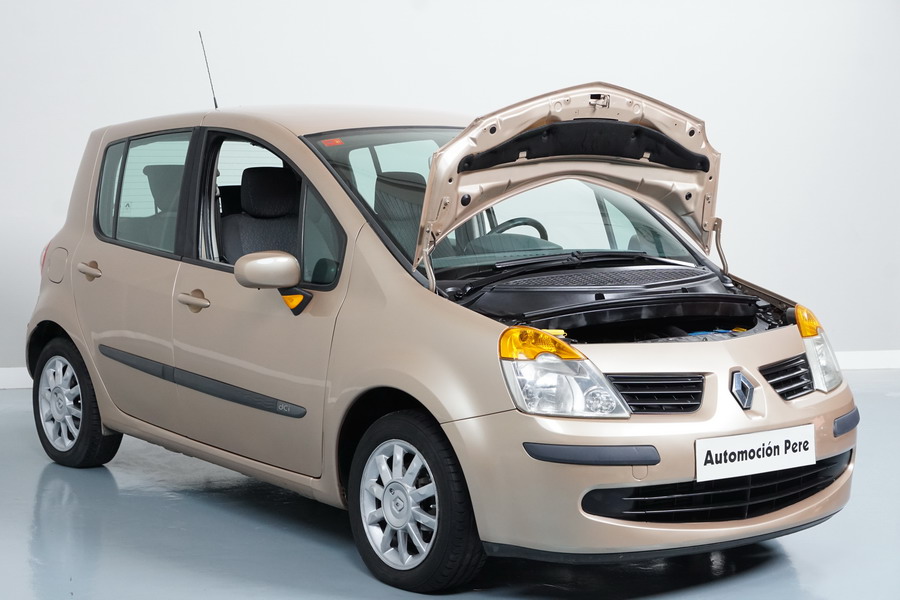 Renault Modus 1.5 dCi Confort Dynamique. Pocos Kms. Revisiones Selladas ...