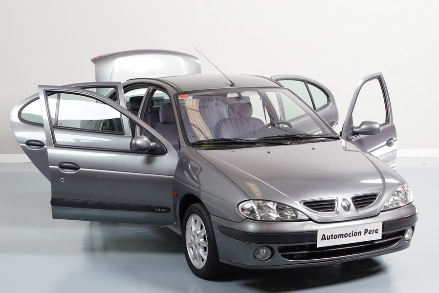 Renault Megane 1.4i 16V 95 CV Classic. 1 Solo Propietario. Pocos Kms ...