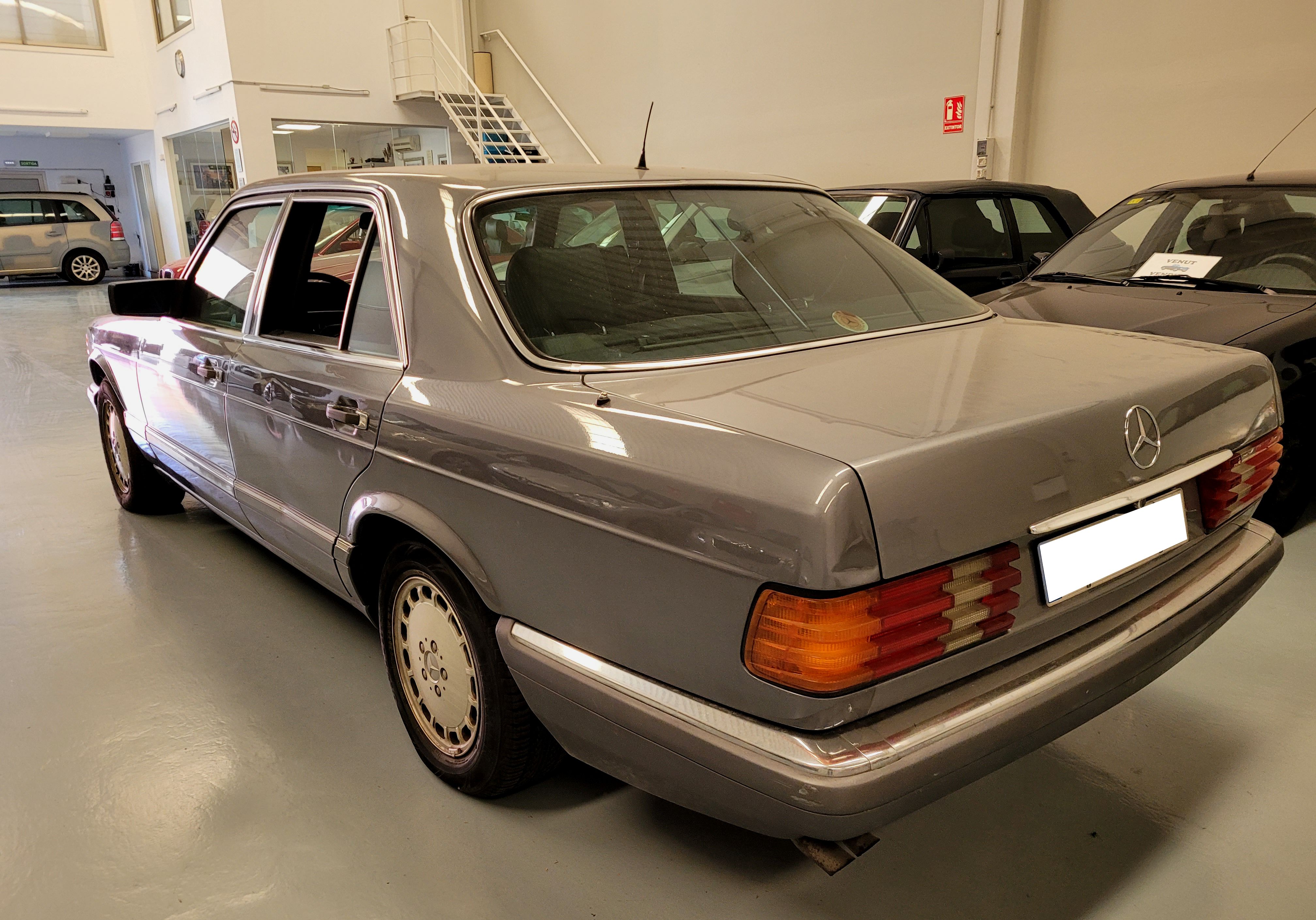 Mercedes Benz 300 SE W126. Nacional. Único Propietario. | Automocio Pere