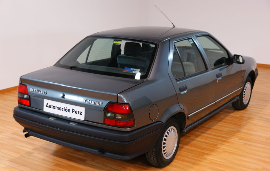 RENAULT 19 TXE 1.7 | Automocio Pere